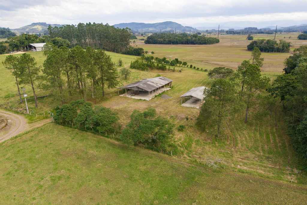 Terreno com 1 hectare em Meleiro